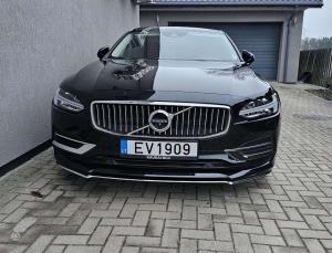Black Volvo S90 2018 in Vilnius, with an engine capacity of 1.97 L and mileage of 141 thousand km for 25500 €, photo  on AUTOMOTO.COM.LV