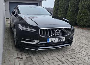 Black Volvo S90 2018 in Vilnius, with an engine capacity of 1.97 L and mileage of 141 thousand km for 25500 €, photo 3 on AUTOMOTO.COM.LV