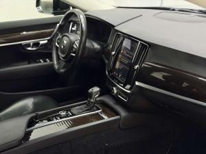 Melns Volvo S90 2018 Viļņa, ar dzinēja tilpumu 1.97 L un nobraukumu 190 tūkst. km par 16490 €, foto 15 vietnē AUTOMOTO.COM.LV