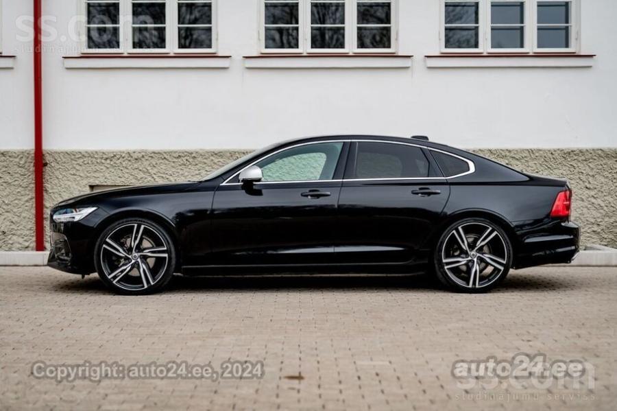 Black Volvo S90 2018 in Tallinn, with an engine capacity of 2.00 L and mileage of 182 thousand km for 25000 €, photo 2 on AUTOMOTO.COM.LV