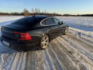 Black Volvo S90 2018 in Tallinn, with an engine capacity of 2.00 L and mileage of 182 thousand km for 25000 €, photo 8 on AUTOMOTO.COM.LV