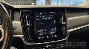 Black Volvo S90 2018 in Riga, with an engine capacity of 2.00 L and mileage of 158 thousand km for 17990 €, photo 16 on AUTOMOTO.COM.LV