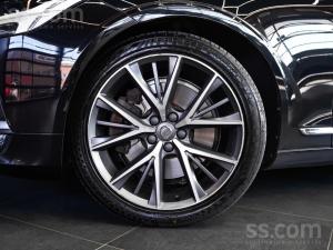 Melns Volvo S90 2018 Tallina, ar dzinēja tilpumu 0.00 L un nobraukumu 124 tūkst. km par 23900 €, foto 5 vietnē AUTOMOTO.COM.LV