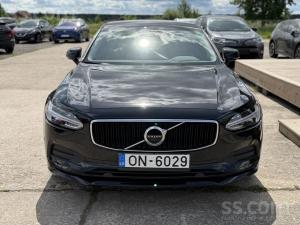 Black Volvo S90 2018 in Riga, with an engine capacity of 2.00 L and mileage of 206 thousand km for 17900 €, photo 3 on AUTOMOTO.COM.LV