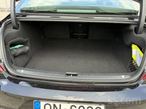 Black Volvo S90 2018 in Riga, with an engine capacity of 2.00 L and mileage of 206 thousand km for 17900 €, photo 21 on AUTOMOTO.COM.LV