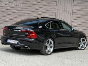 Melns Volvo S90 2018 Jelgava, ar dzinēja tilpumu 2.00 L un nobraukumu 189 tūkst. km par 23900 €, foto 8 vietnē AUTOMOTO.COM.LV