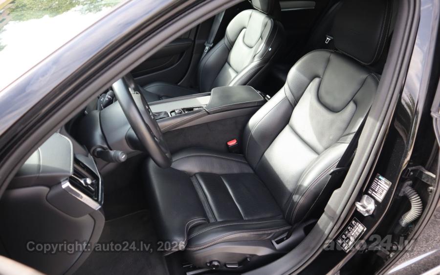 Melns Volvo S90 2018 Tartu, ar dzinēja tilpumu 2.00 L un nobraukumu 157 tūkst. km par 21999 €, foto 15 vietnē AUTOMOTO.COM.LV