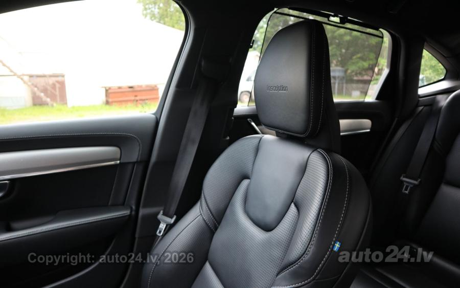 Melns Volvo S90 2018 Tartu, ar dzinēja tilpumu 2.00 L un nobraukumu 157 tūkst. km par 21999 €, foto 24 vietnē AUTOMOTO.COM.LV