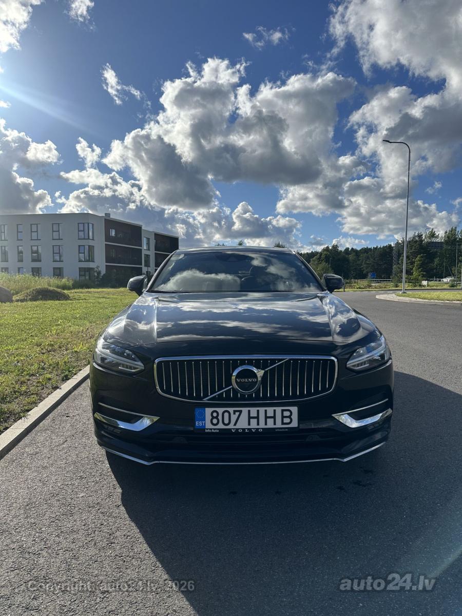 Black Volvo S90 2018 in Tallinn, with an engine capacity of 2.00 L and mileage of 145 thousand km for 27900 €, photo 6 on AUTOMOTO.COM.LV