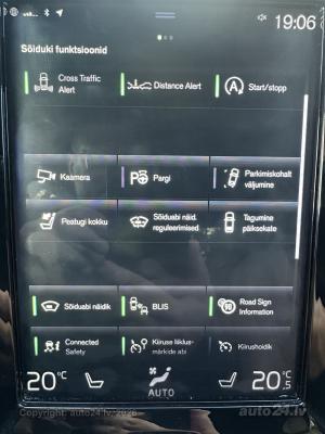 Black Volvo S90 2018 in Tallinn, with an engine capacity of 2.00 L and mileage of 145 thousand km for 27900 €, photo 16 on AUTOMOTO.COM.LV