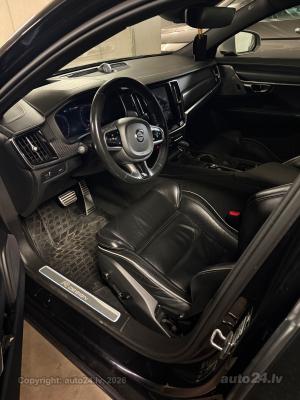Melns Volvo S90 2018 Tallina, ar dzinēja tilpumu 2.00 L un nobraukumu 192 tūkst. km par 21000 €, foto 5 vietnē AUTOMOTO.COM.LV