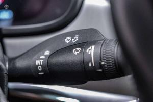 Black Volvo S90 2018 in Kaunas, with an engine capacity of 2.00 L and mileage of 255 thousand km for 15990 €, photo 22 on AUTOMOTO.COM.LV