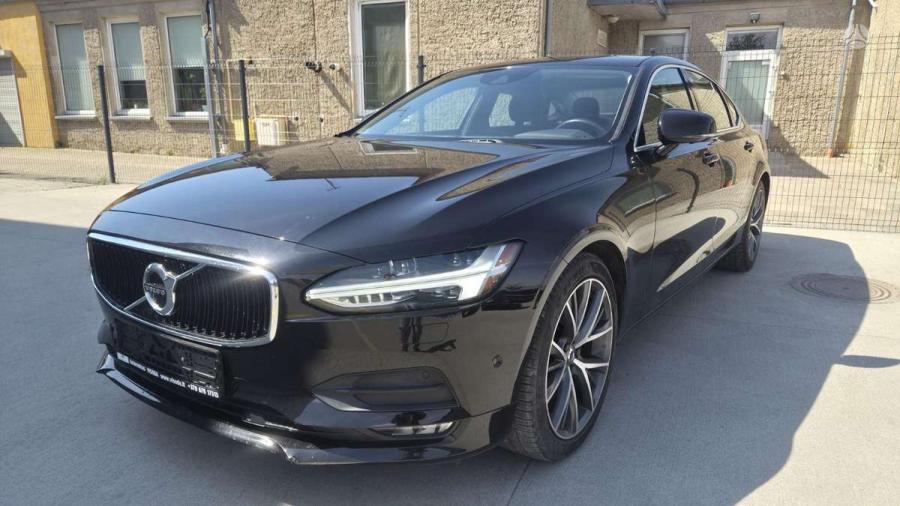 Melns Volvo S90 2018 Klaipėda, ar dzinēja tilpumu 2.00 L un nobraukumu 51 tūkst. km par 16500 €, foto 1 vietnē AUTOMOTO.COM.LV