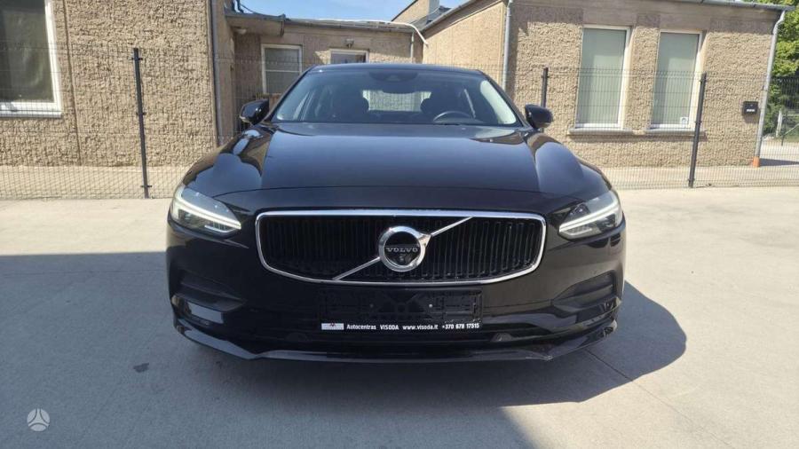 Melns Volvo S90 2018 Klaipėda, ar dzinēja tilpumu 2.00 L un nobraukumu 51 tūkst. km par 16500 €, foto 4 vietnē AUTOMOTO.COM.LV