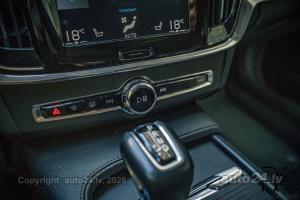 Melns Volvo S90 2018 Rīga, ar dzinēja tilpumu 2.00 L un nobraukumu 176 tūkst. km par 16990 €, foto 15 vietnē AUTOMOTO.COM.LV