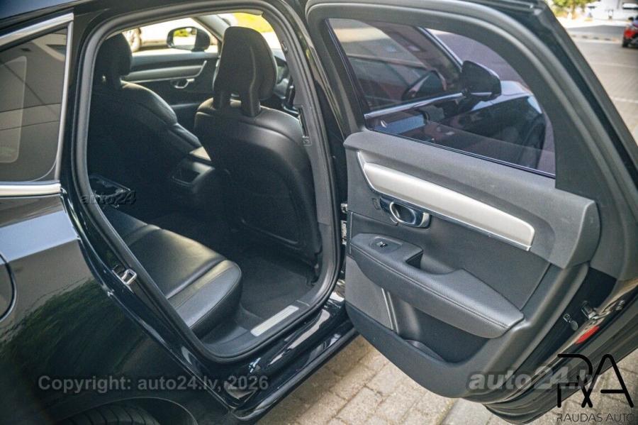 Melns Volvo S90 2018 Rīga, ar dzinēja tilpumu 2.00 L un nobraukumu 176 tūkst. km par 16990 €, foto 17 vietnē AUTOMOTO.COM.LV