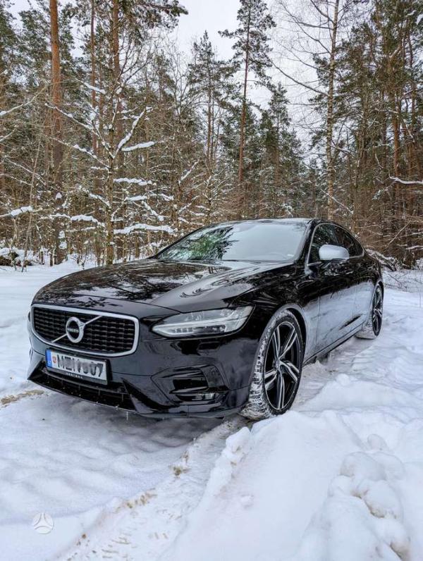 Black Volvo S90 2019 in Vilnius, with an engine capacity of 1.97 L and mileage of 198 thousand km for 19600 €, photo 2 on AUTOMOTO.COM.LV