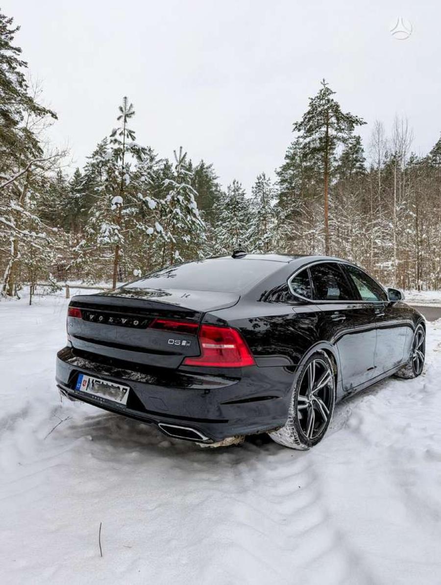 Черный Вольво С90 2019 в Вильнюс, объемом двигателя 1.97 л и пробегом 198 тыс. км за 19600 €, фото 4 на AUTOMOTO.COM.LV