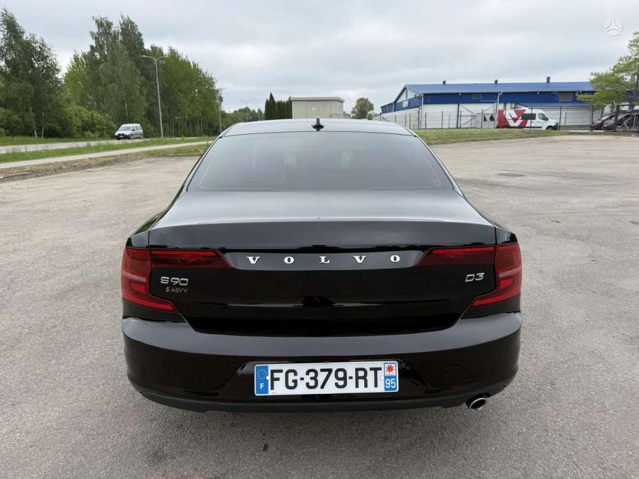 Melns Volvo S90 2019 Tauragė, ar dzinēja tilpumu 1.97 L un nobraukumu 247 tūkst. km par 15500 €, foto 6 vietnē AUTOMOTO.COM.LV
