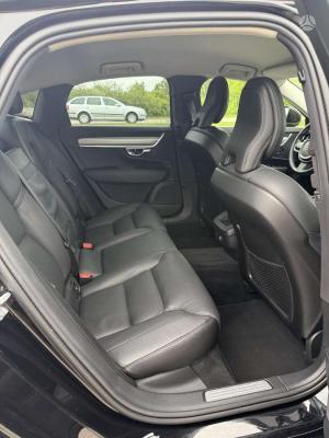 Melns Volvo S90 2019 Tauragė, ar dzinēja tilpumu 1.97 L un nobraukumu 247 tūkst. km par 15500 €, foto 9 vietnē AUTOMOTO.COM.LV