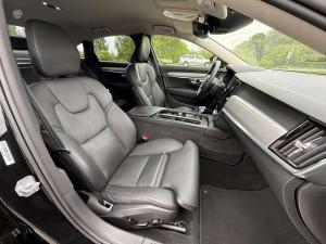 Melns Volvo S90 2019 Tauragė, ar dzinēja tilpumu 1.97 L un nobraukumu 247 tūkst. km par 15500 €, foto 11 vietnē AUTOMOTO.COM.LV