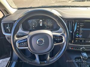 Black Volvo S90 2019 in Tallinn, with an engine capacity of 2.00 L and mileage of 220 thousand km for 20900 €, photo 6 on AUTOMOTO.COM.LV