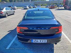 Black Volvo S90 2019 in Tallinn, with an engine capacity of 2.00 L and mileage of 220 thousand km for 20900 €, photo 10 on AUTOMOTO.COM.LV