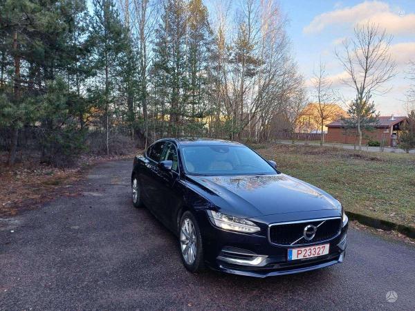 Volvo S90 2019 in Vilnius on AUTOMOTO.COM.LV Black Volvo S90 2019 in Vilnius, with an engine capacity of 1.97 L and mileage of 196 thousand km for 21900 €, photo 1 on AUTOMOTO.COM.LV