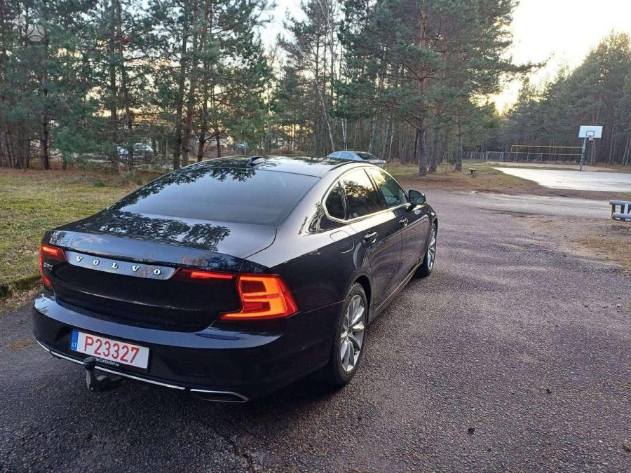 Черный Вольво С90 2019 в Вильнюс, объемом двигателя 1.97 л и пробегом 196 тыс. км за 21900 €, фото 4 на AUTOMOTO.COM.LV