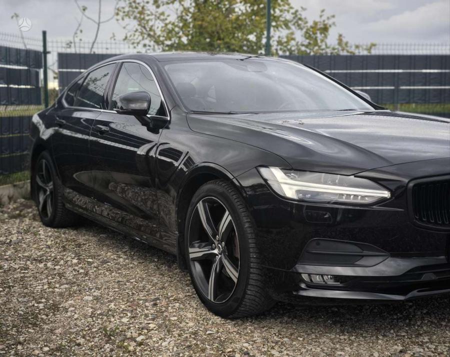 Melns Volvo S90 2019 Vilkaviškis, ar dzinēja tilpumu 1.97 L un nobraukumu 278 tūkst. km par 14300 €, foto 5 vietnē AUTOMOTO.COM.LV