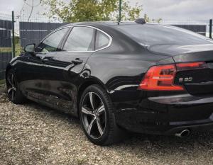 Melns Volvo S90 2019 Vilkaviškis, ar dzinēja tilpumu 1.97 L un nobraukumu 278 tūkst. km par 14300 €, foto 6 vietnē AUTOMOTO.COM.LV