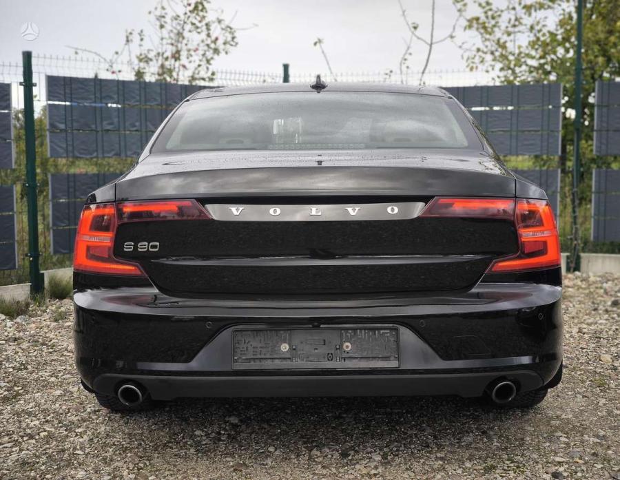 Melns Volvo S90 2019 Vilkaviškis, ar dzinēja tilpumu 1.97 L un nobraukumu 278 tūkst. km par 14300 €, foto 8 vietnē AUTOMOTO.COM.LV