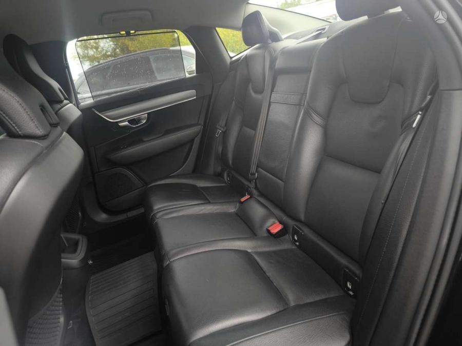 Melns Volvo S90 2019 Vilkaviškis, ar dzinēja tilpumu 1.97 L un nobraukumu 278 tūkst. km par 14300 €, foto 10 vietnē AUTOMOTO.COM.LV