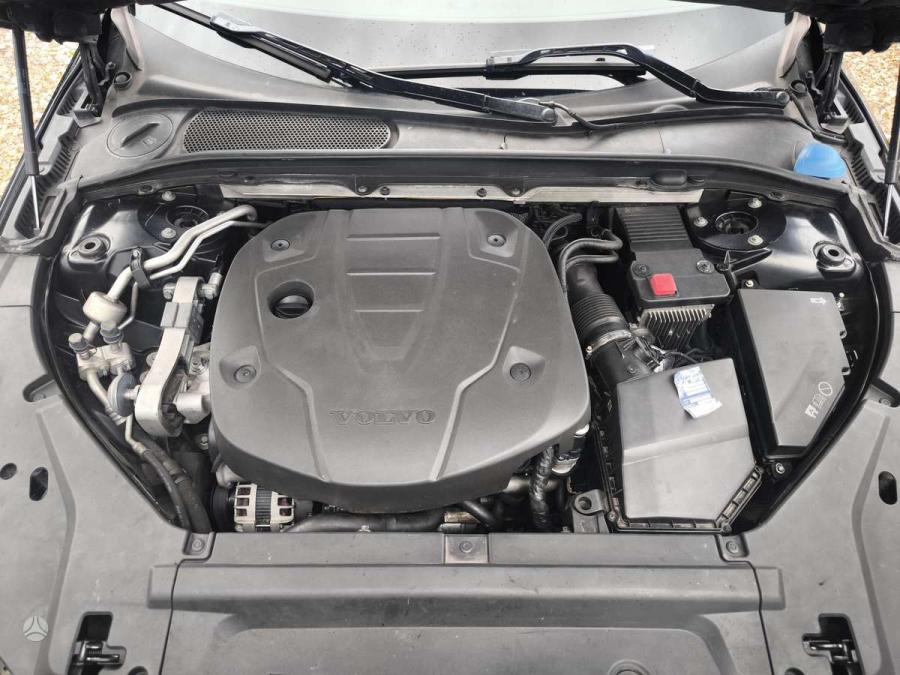 Melns Volvo S90 2019 Vilkaviškis, ar dzinēja tilpumu 1.97 L un nobraukumu 278 tūkst. km par 14300 €, foto 16 vietnē AUTOMOTO.COM.LV