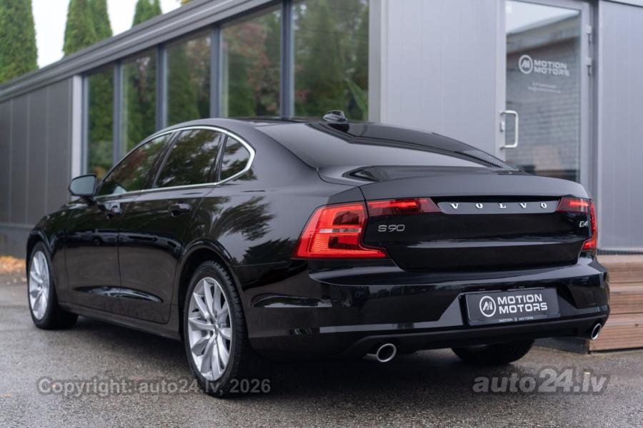 Melns Volvo S90 2019 Tallina, ar dzinēja tilpumu 2.00 L un nobraukumu 119 tūkst. km par 20900 €, foto 3 vietnē AUTOMOTO.COM.LV