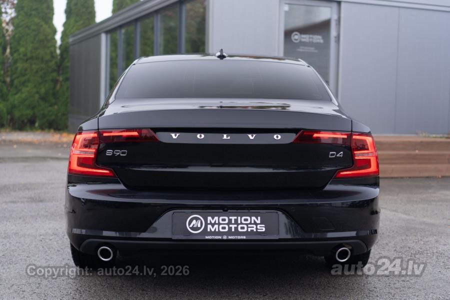 Melns Volvo S90 2019 Tallina, ar dzinēja tilpumu 2.00 L un nobraukumu 119 tūkst. km par 20900 €, foto 5 vietnē AUTOMOTO.COM.LV