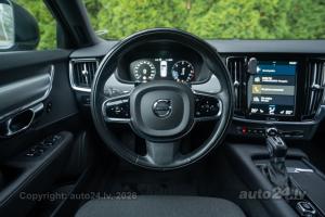 Melns Volvo S90 2019 Tallina, ar dzinēja tilpumu 2.00 L un nobraukumu 119 tūkst. km par 20900 €, foto 10 vietnē AUTOMOTO.COM.LV