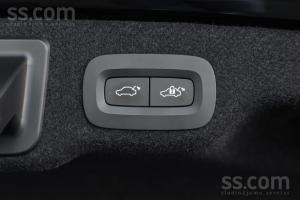 Melns Volvo S90 2020 Rīga, ar dzinēja tilpumu 2.00 L un nobraukumu 107 tūkst. km par 27300 €, foto 31 vietnē AUTOMOTO.COM.LV