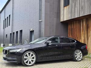Black Volvo S90 2020 in Taurage, with an engine capacity of 1.97 L and mileage of 258 thousand km for 17600 €, photo 11 on AUTOMOTO.COM.LV