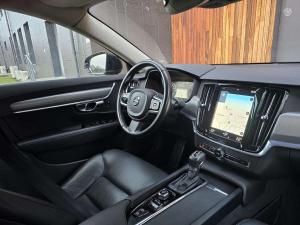 Black Volvo S90 2020 in Taurage, with an engine capacity of 1.97 L and mileage of 258 thousand km for 17600 €, photo 24 on AUTOMOTO.COM.LV