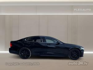 Black Volvo S90 2020 in Tallinn, with an engine capacity of 2.00 L and mileage of 78 thousand km for 26990 €, photo 2 on AUTOMOTO.COM.LV