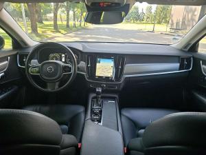 Black Volvo S90 2020 in Taurage, with an engine capacity of 1.97 L and mileage of 217 thousand km for 17300 €, photo 19 on AUTOMOTO.COM.LV