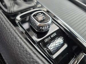 Black Volvo S90 2020 in Taurage, with an engine capacity of 1.97 L and mileage of 217 thousand km for 17300 €, photo 22 on AUTOMOTO.COM.LV