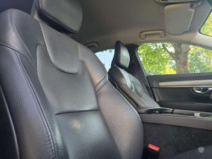 Black Volvo S90 2020 in Taurage, with an engine capacity of 1.97 L and mileage of 217 thousand km for 17300 €, photo 28 on AUTOMOTO.COM.LV