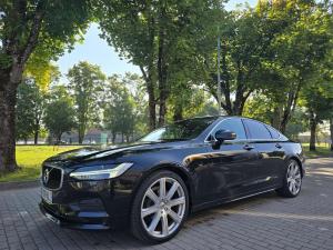 Melns Volvo S90 2020 Tauragė, ar dzinēja tilpumu 1.97 L un nobraukumu 217 tūkst. km par 17300 €, foto 4 vietnē AUTOMOTO.COM.LV
