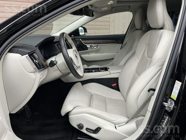 Black Volvo S90 2021 in Jelgava, with an engine capacity of 2.00 L and mileage of 194 thousand km for 26990 €, photo 8 on AUTOMOTO.COM.LV