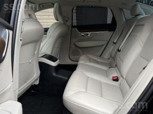 Black Volvo S90 2021 in Jelgava, with an engine capacity of 2.00 L and mileage of 194 thousand km for 26990 €, photo 13 on AUTOMOTO.COM.LV