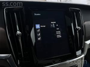 Black Volvo S90 2021 in Jelgava, with an engine capacity of 2.00 L and mileage of 194 thousand km for 26990 €, photo 26 on AUTOMOTO.COM.LV