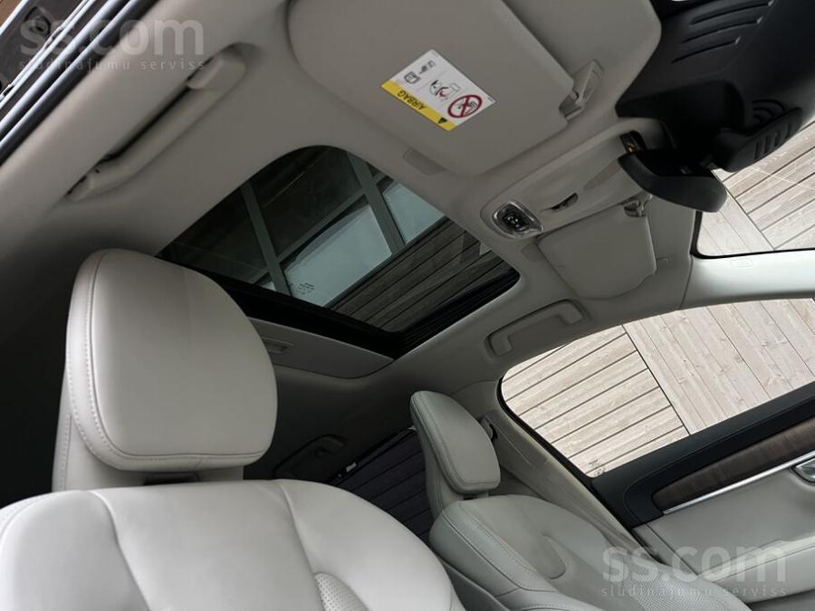 Black Volvo S90 2021 in Jelgava, with an engine capacity of 2.00 L and mileage of 194 thousand km for 26990 €, photo 34 on AUTOMOTO.COM.LV