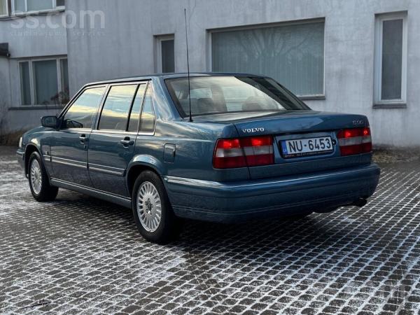 Blue Volvo S90 1997 in Riga, with an engine capacity of 3.00 L and mileage of 198 thousand km for 8000 €, photo 5 on AUTOMOTO.COM.LV